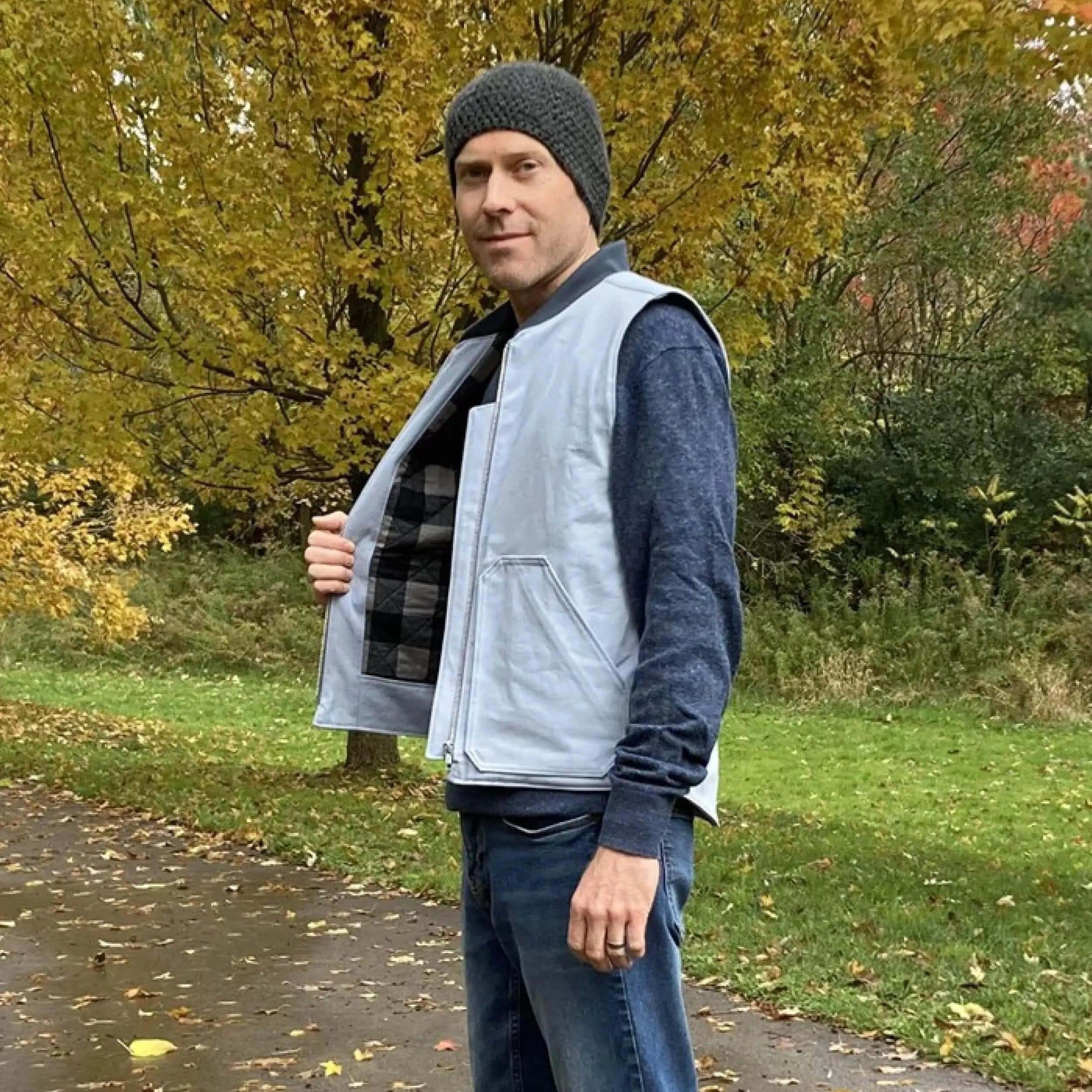 Ozark Vest Sewing Pattern – Discovery Fabrics